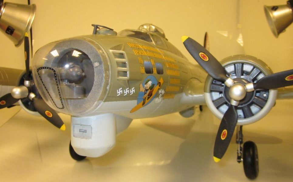 Exclusive Online Product Review — Hobby Lobby B-17 Flying Fortress ARF ...