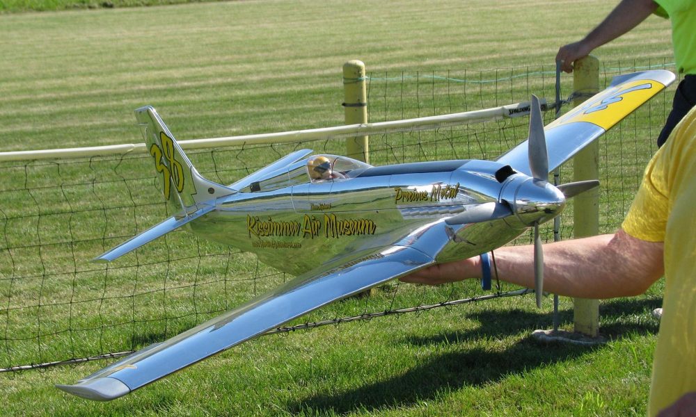 RC Precious Metal P-51 Reno Racer You can Build! – Model Airplane News