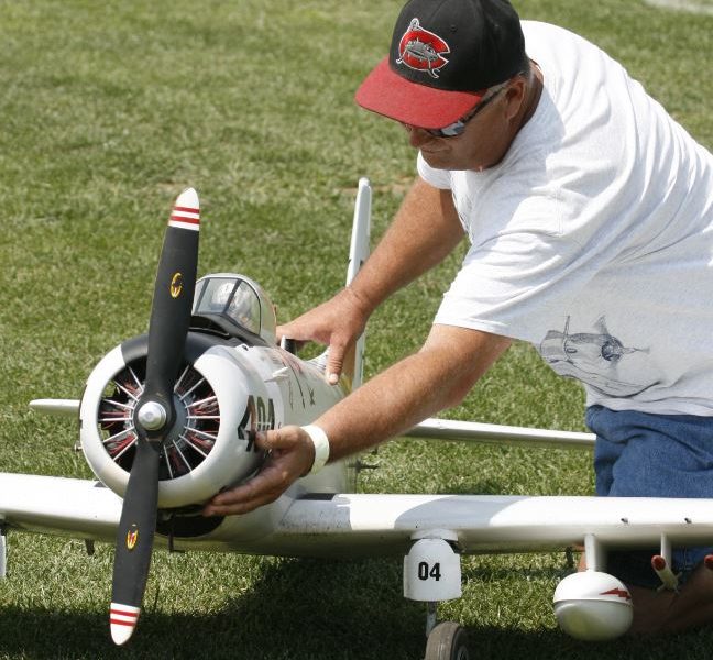 Big Block Power! understanding Gasoline Engines – Model Airplane News