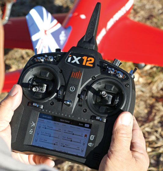 All the bells & whistles (and more!): Spektrum iX12 – Model Airplane News