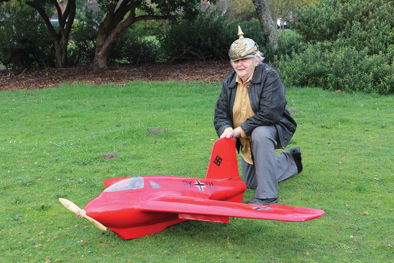 Me 163 Komet – Model Airplane News