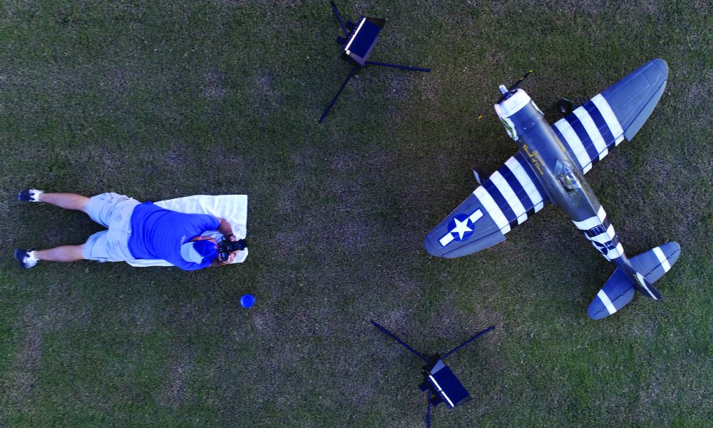 The Man Behind the Camera – David Hart’s plane photography – Model ...