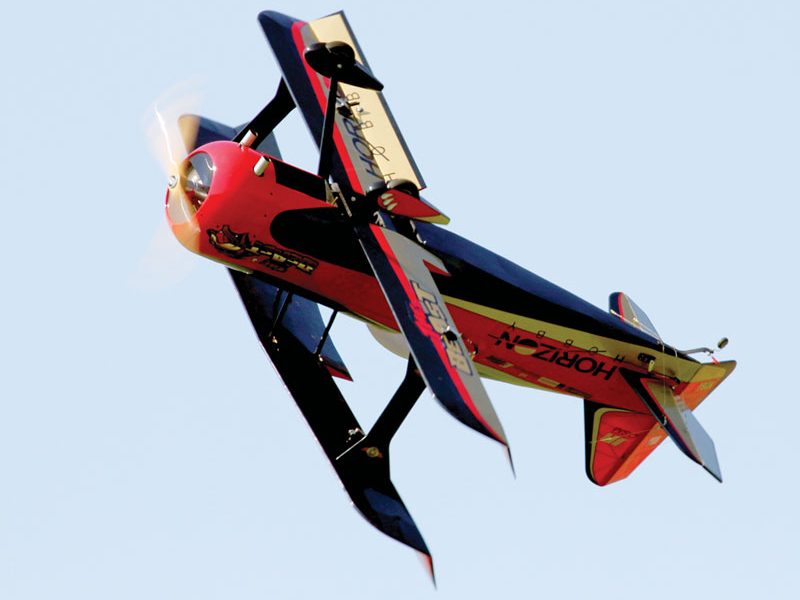 Introduction to Aerobatics – Loops Rolls & Combos – Model Airplane News