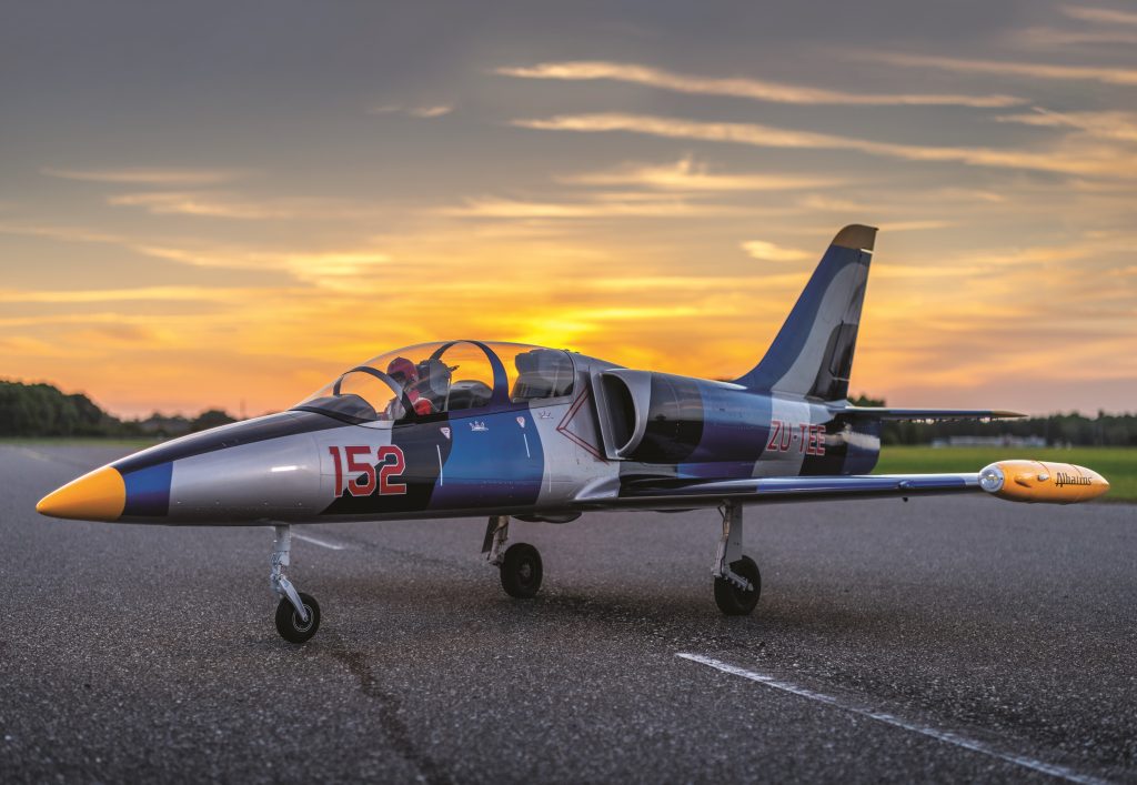 1/4-Scale L-39 Albatros – High-performance electric jet – Model ...
