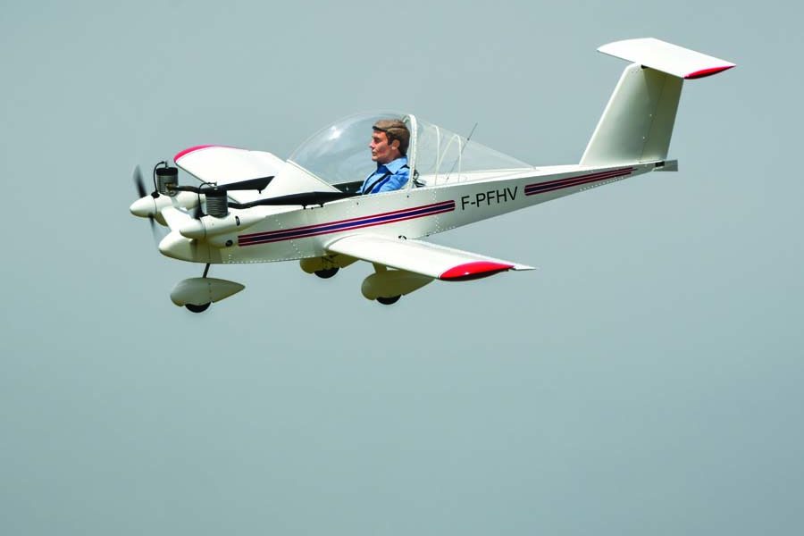 Half-scale MC-15 Cri-Cri – Dean Copeland’s incredibly detailed model of ...